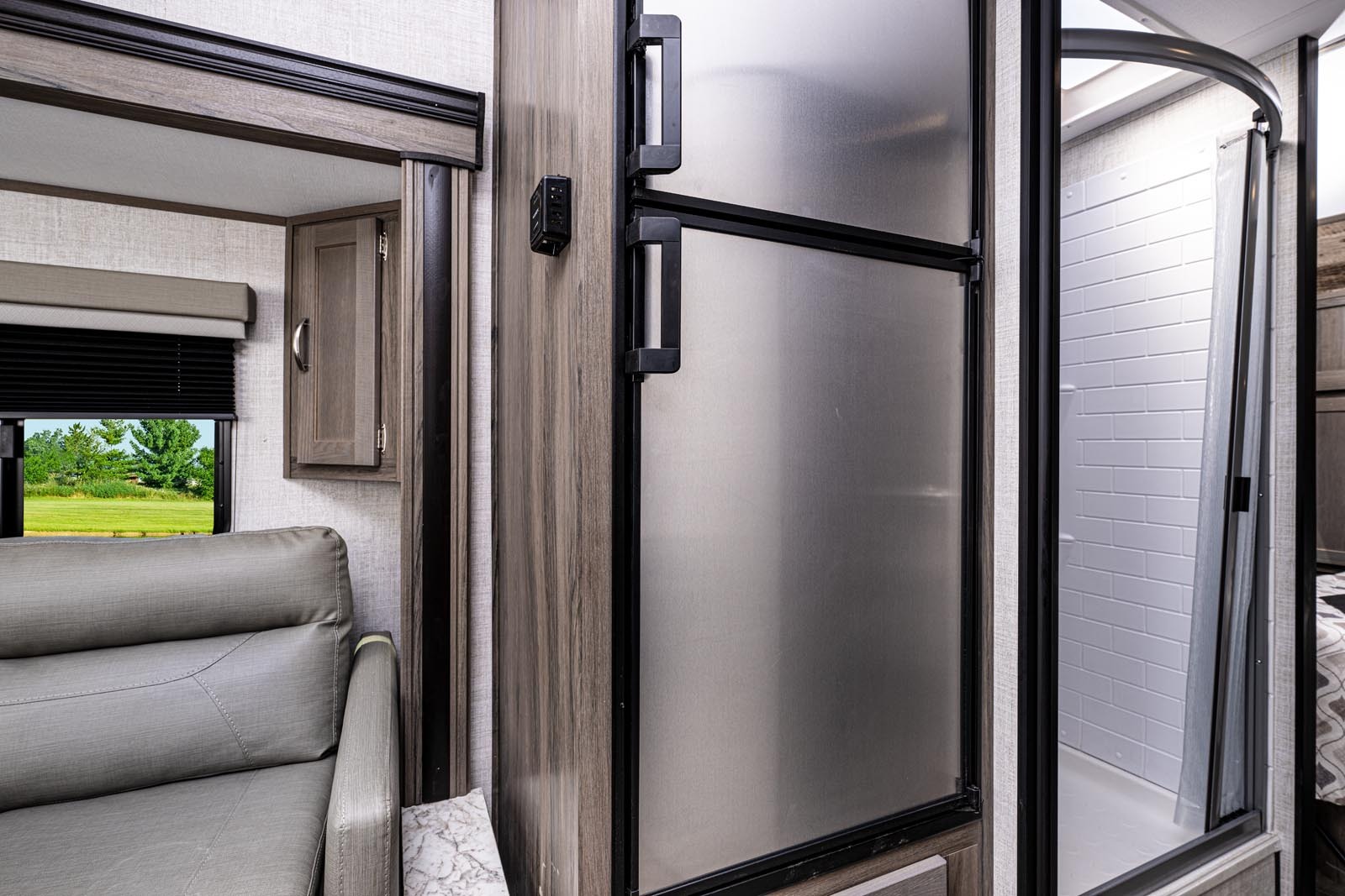 2022 Gulfstream Vista Cruiser 23RSS - Garvins RV And Adventures